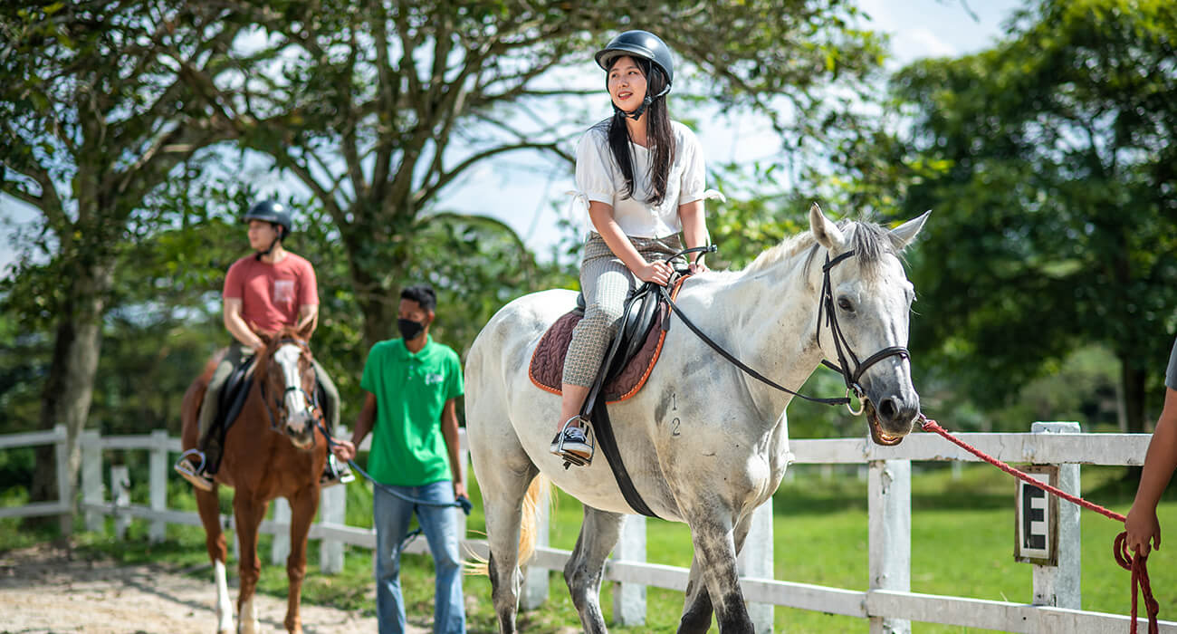 Promos - Riders Resort